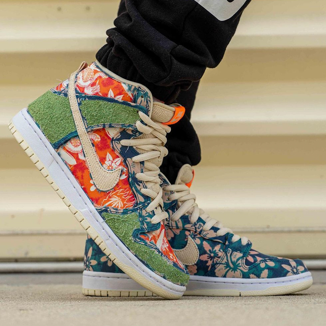 🥇 NIKE celebra DIA DE LA MARIHUANA con estas SB DUNK HIGH ...